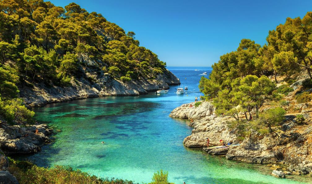Hiking in provence: famous calanques of cassis - Hiking in Provence ...