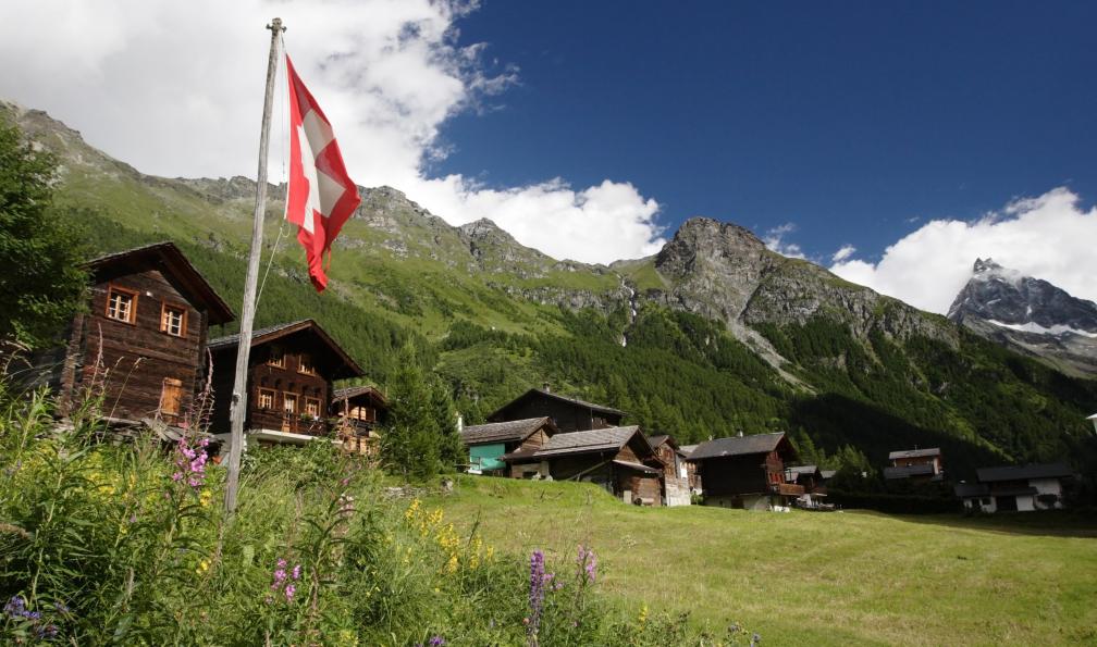Hiking matterhorn tour - Circling the Matterhorn - Hiking - Switzerland ...